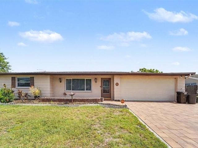 7015 Moravian Dr, Port Richey, FL 34668