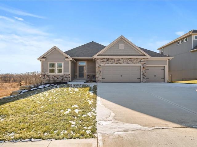 7015 NE 103rd Ct, Kansas City, MO 64156 | MLS #2596 | Compass