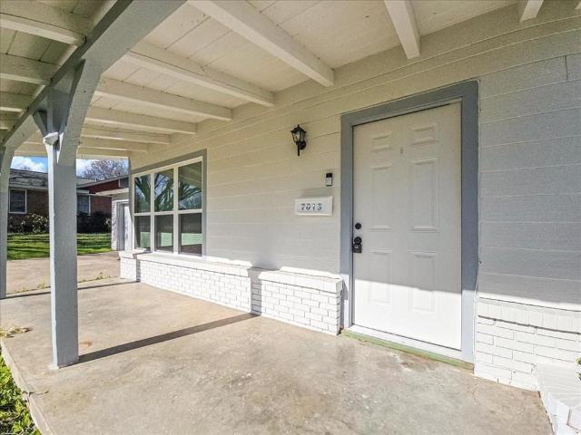 7015 Dover Lane
