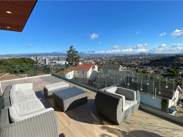 7015 Wrightcrest Dr, Culver City, CA 90232 | MLS #SR26071