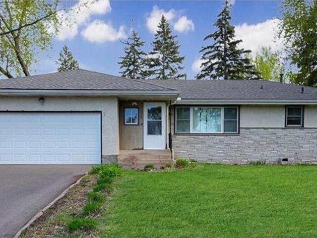 7016 Oliver Cir N, Brooklyn Center, MN 55430
