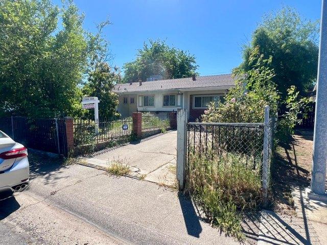 7016 Peck Dr, Sacramento, CA 95828