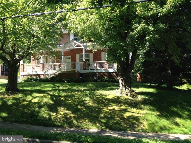 7017 Murray Ln, Annandale, VA 22003 | MLS #VAFX2300 | Compass