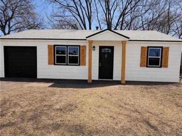 7017 N Campbell St, Kansas City, MO 64118