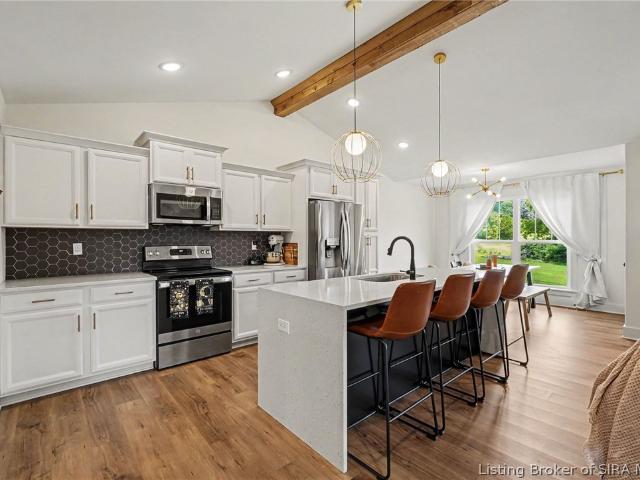7017 Oaken Lane