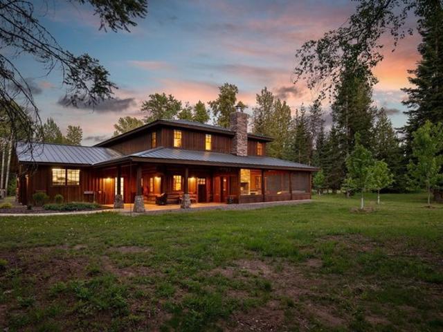 7017 and 7019 Colburn Culver Rd, Sandpoint, ID 83864