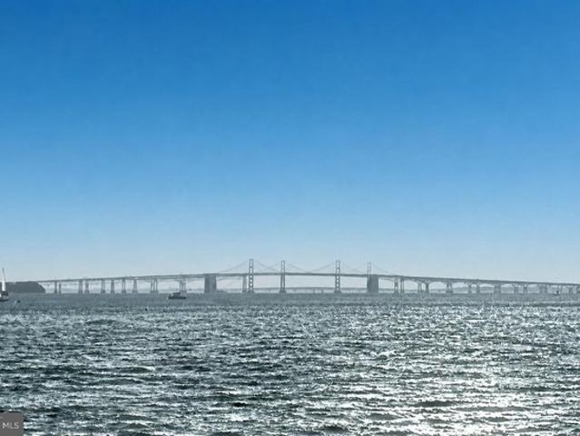 7017 Bay Front Dr, Annapolis, MD 21403