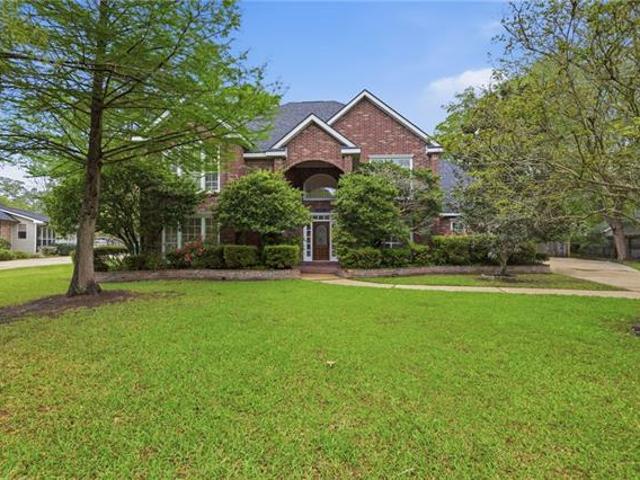 7017 Edgewater Dr, Mandeville, LA 70471 | Compass