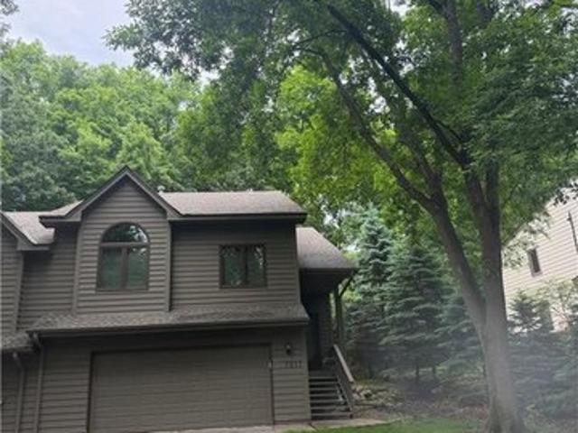 7017 Edenvale Blvd, Eden Prairie, MN 55346