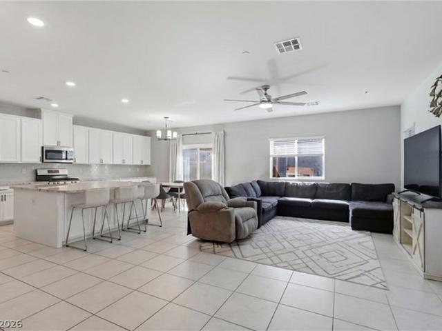 7017 Fossil Rim St, North Las Vegas, NV 89084