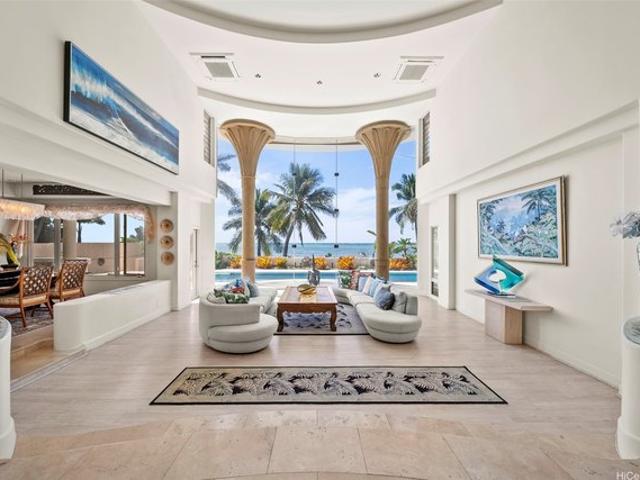 7017 Kalanianaole Hwy, Honolulu, HI 96825