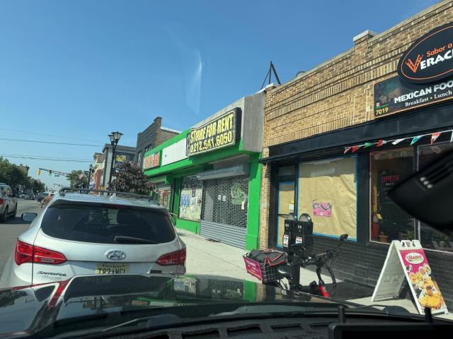7017 7 Bergenline Ave