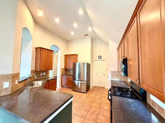 7018 Paradise Park Bend