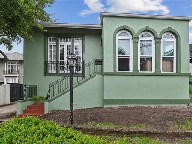7018 S Claiborne Ave, New Orleans, LA 70125