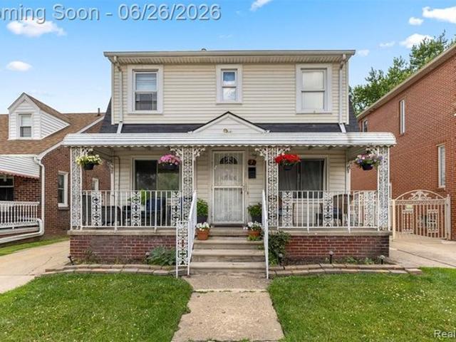 7019 Mead St, Dearborn, MI 48126