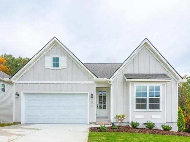 7019 Mercedes Ln, Ooltewah, TN 37363