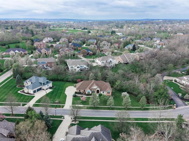 7019 Cross Creek Lane