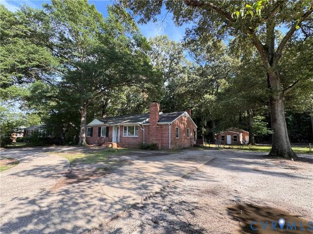 7019 Fairpines Road