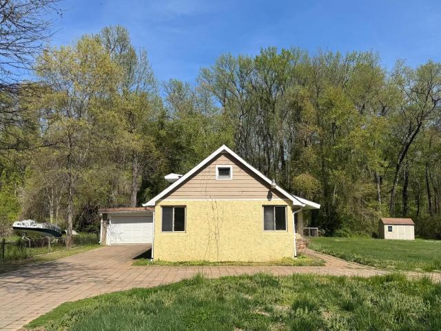 7019 Sheridonna Ln, Alexandria, VA 22306 | MLS #VAFX2301 | Compass