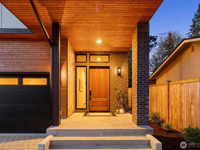 7010 NE 134th St, Kirkland, WA 98034 | MLS #2514 | Compass