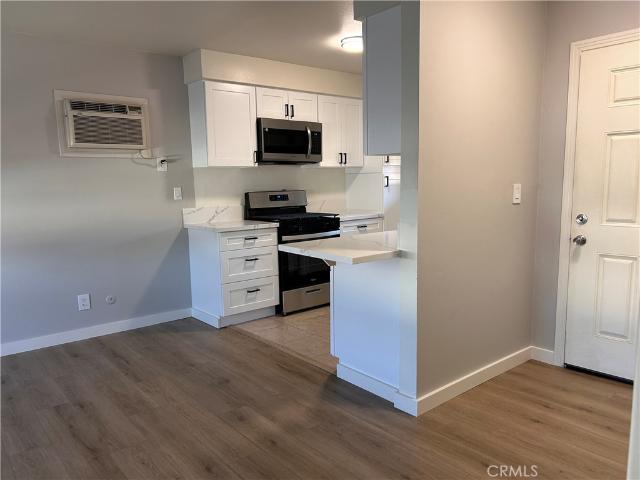 7010 ave Jordan Canoga Park, Unit 8, Canoga Park, CA 91303 | MLS #SR26084
