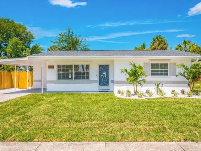 7010 Boca Ciega Dr, Saint Pete Beach, FL 33706