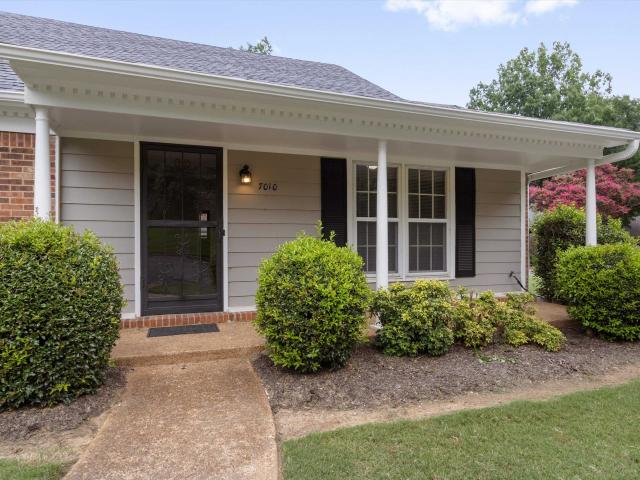7010 country rd