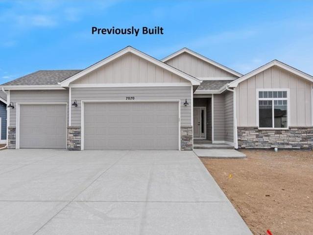7010 Feather Reed Dr, Wellington, CO 80549
