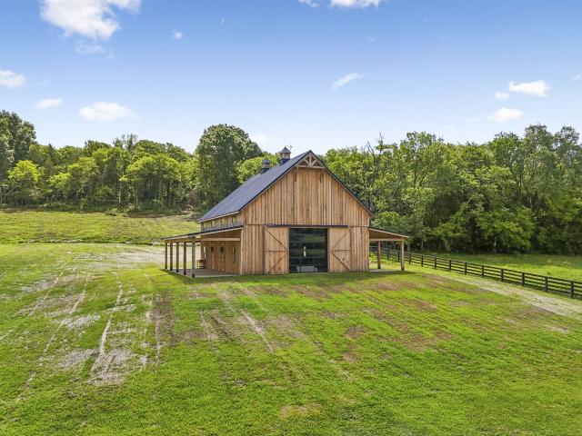 7010 Giles Hill Rd