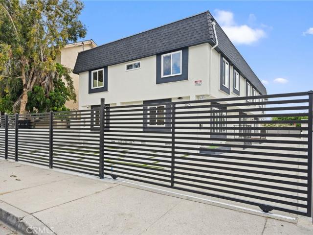 7010 Lennox Ave, Unit B, Van Nuys, CA 91405 | MLS #SR26041 | Compass
