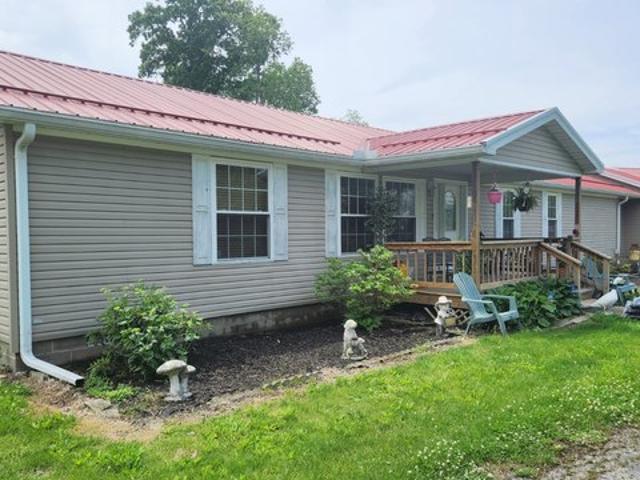 7010 S 150 E, Dana, IN 47847