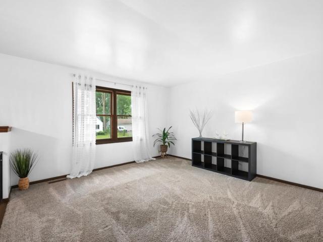 7010 Seminole Drive