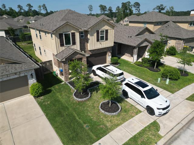 7010 Silverleaf Oak Street