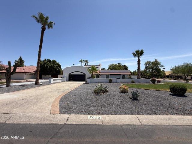 7010 W Eugie Ave, Peoria, AZ 85381