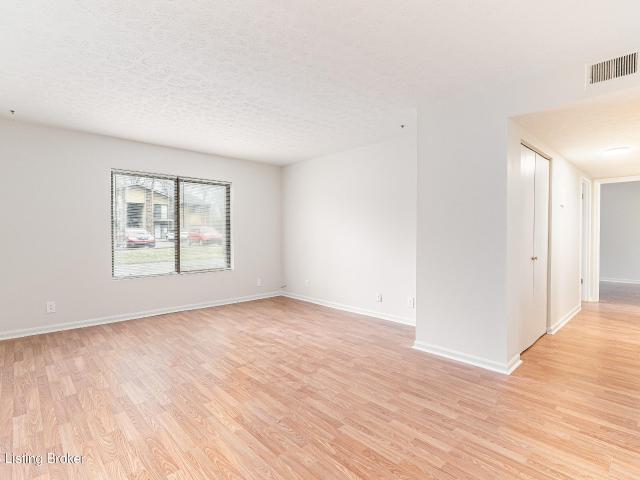 7010 Wildwood Cir APT 65