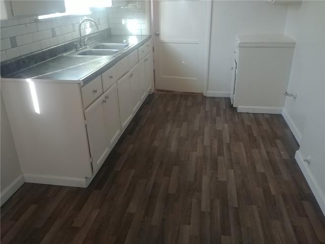 7011 Mountain View