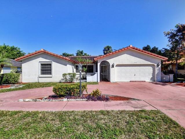 7011 San Sebastian Cir, Boca Raton, FL 33433