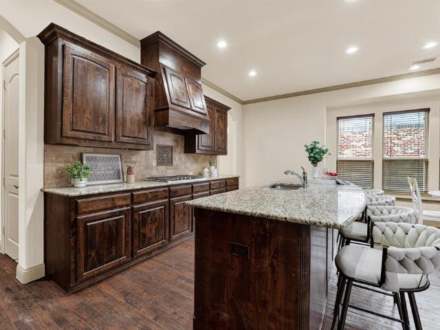 7013 Brook Forest Circle