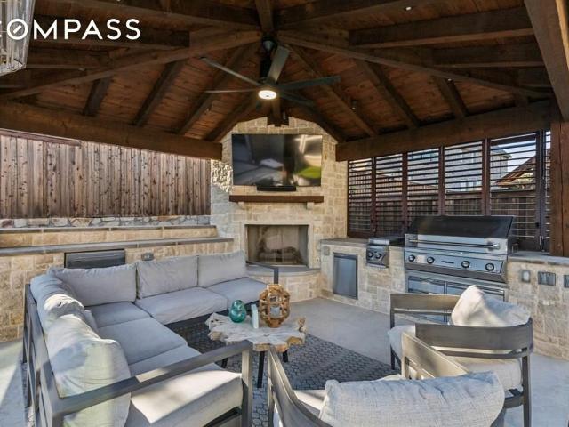 7013 Emerald Creek Dr, McKinney, TX
