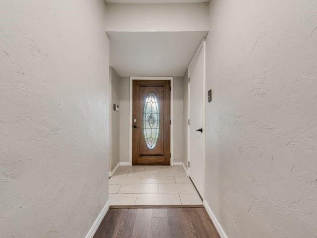 7013 Lincolnshire Lane