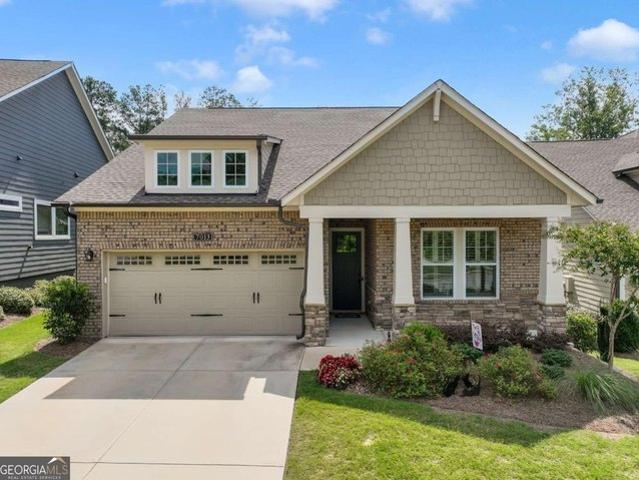 7013 River Rock Dr, Flowery Branch, GA 30542