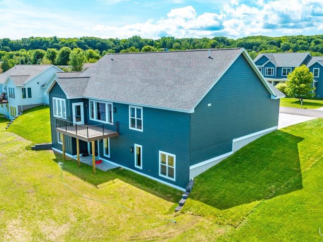 7013 Sandpiper Drive