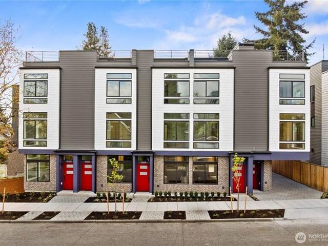 7013 9th Ave NE, Seattle, WA 98115
