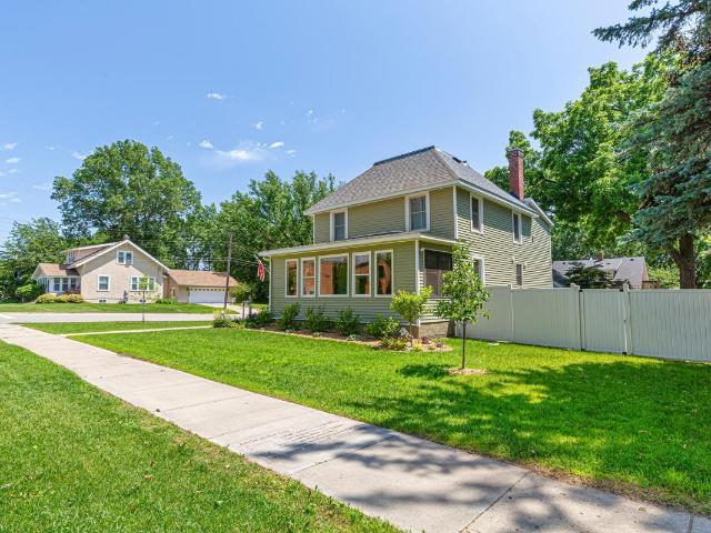 701 3rd Street W