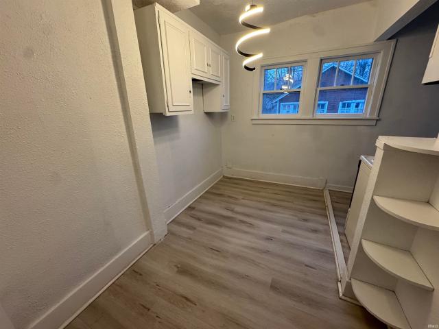 701 & 703 E Walnut Street