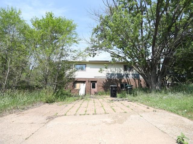 701 9th St NE, Little Falls, MN 56345