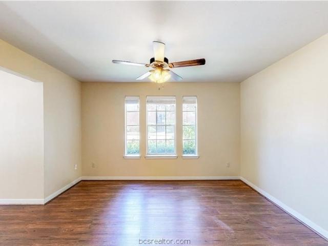 701 C Balcones Drive 44