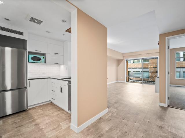 701 columbia st # 415