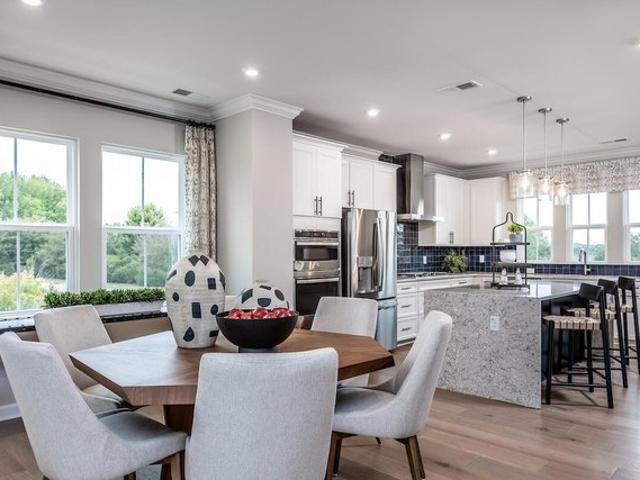 701 Callan View Ave, Wake Forest, NC 27587