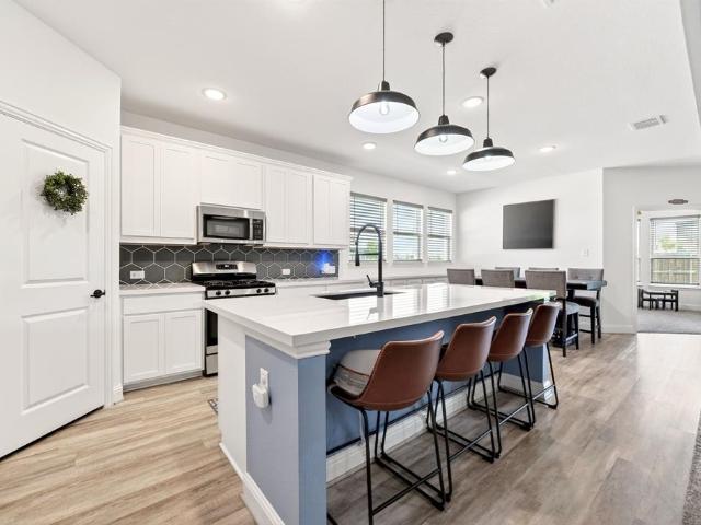701 Cashew Way